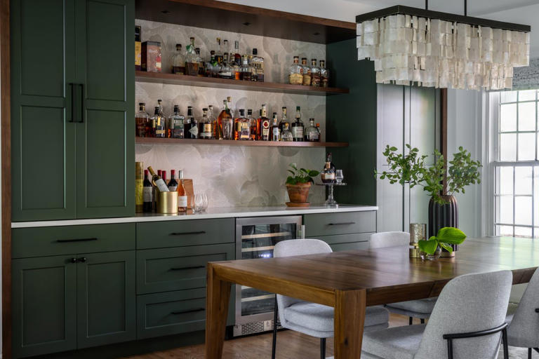 The '60s-Inspired Design Trends That Pros Say You're Going to See ...