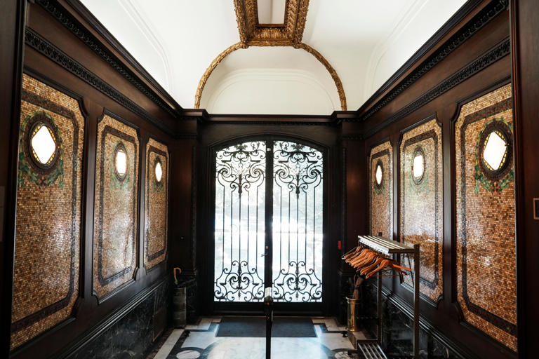 SEE IT: This century-old mansion was once home to one of Louisville's ...