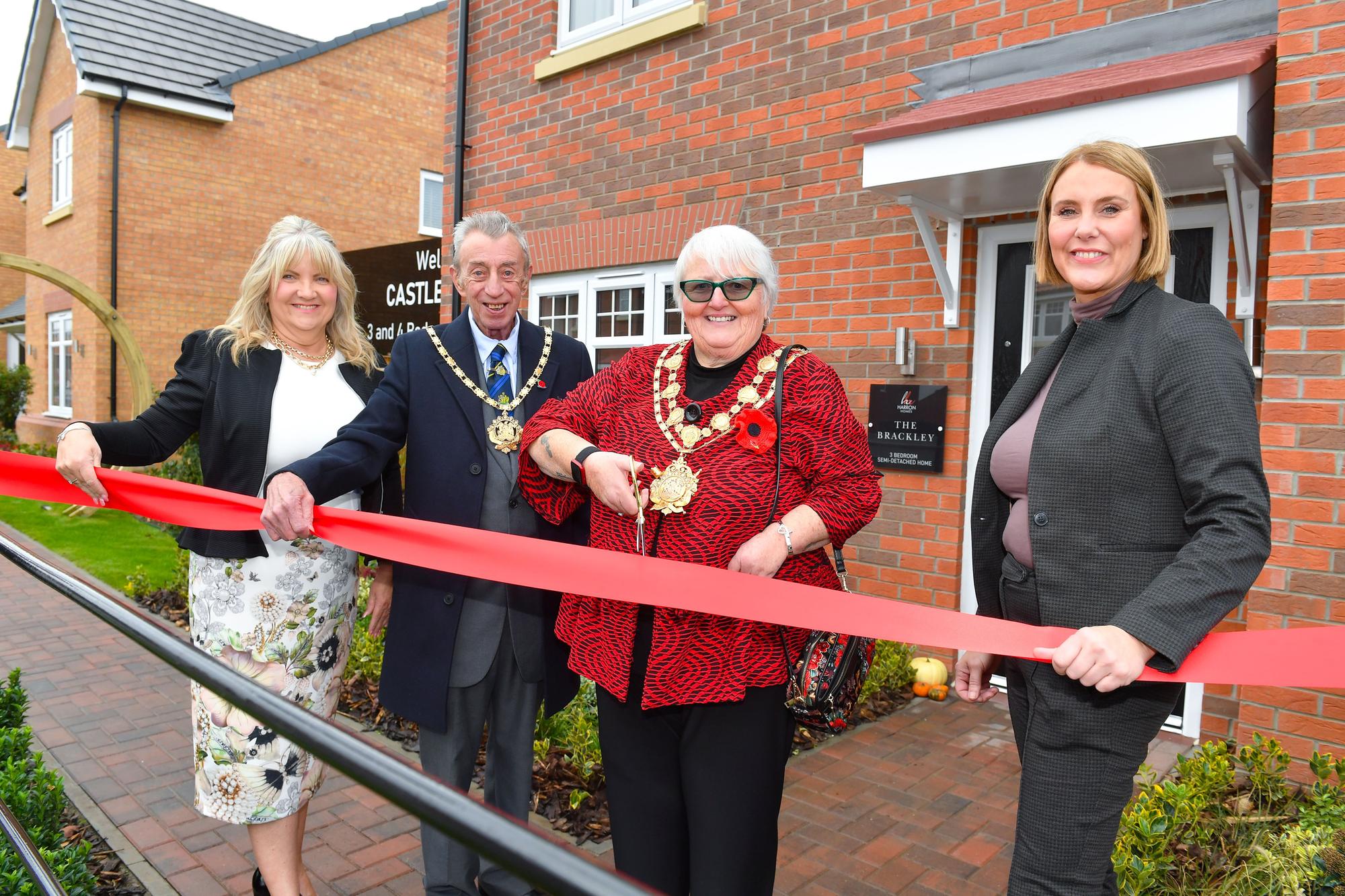 Mayor of Wakefield cuts ribbon at Pontefract show home launch