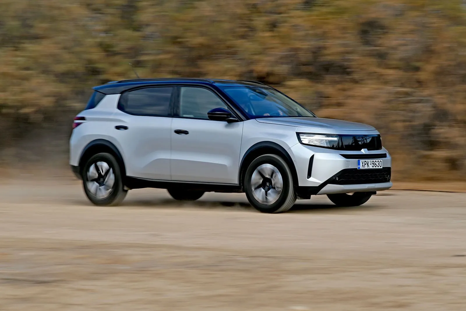 Το νέο SUV Opel Frontera δεν άργησε να “πάρει μπρος”- Ξεπέρασε ταχύτατα ...