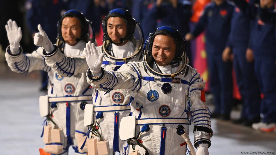 Chinese astronauts trapped in space after Shenzhou-20 hit by deadly ...