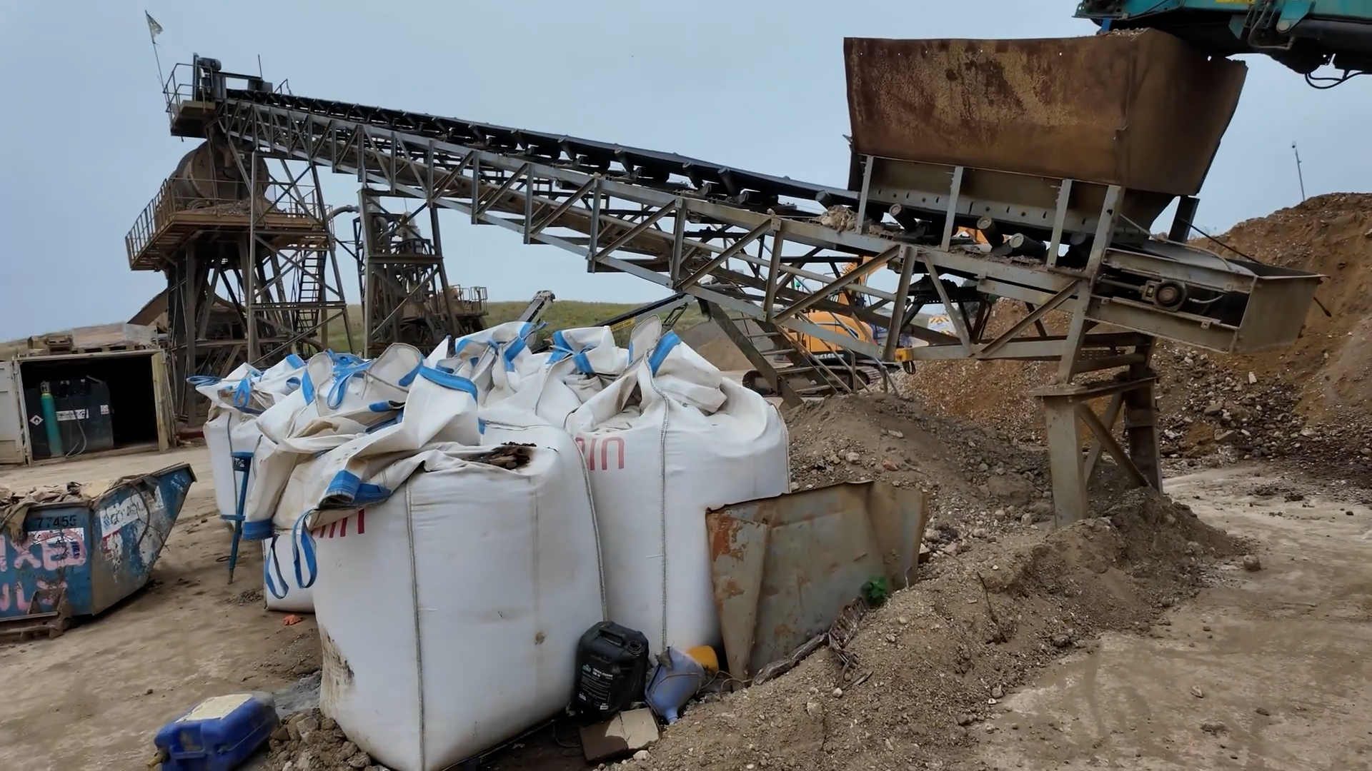 Wash Plant Magnetic Belt Install