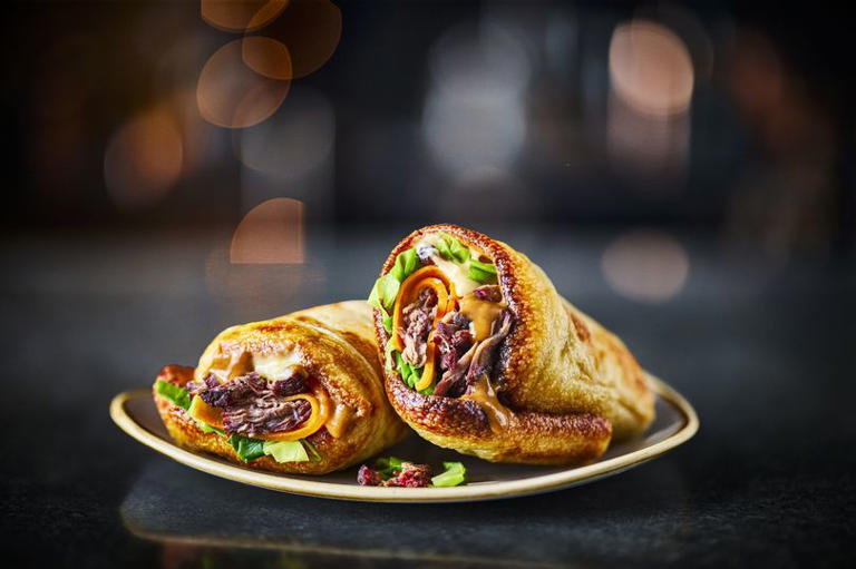 Marks and Spencer reveal Christmas cafe menu - and there's some belters