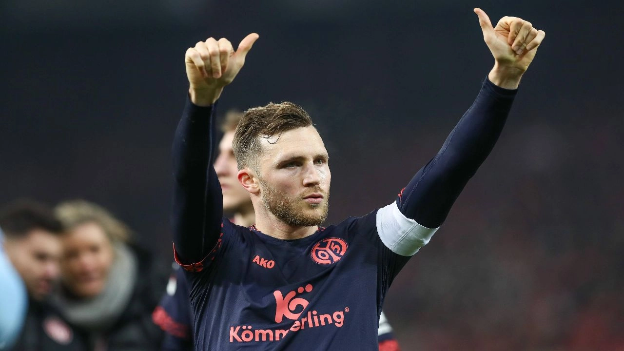 Il capitano del Mainz Widmer: “Dobbiamo giocare un calcio semplice ...