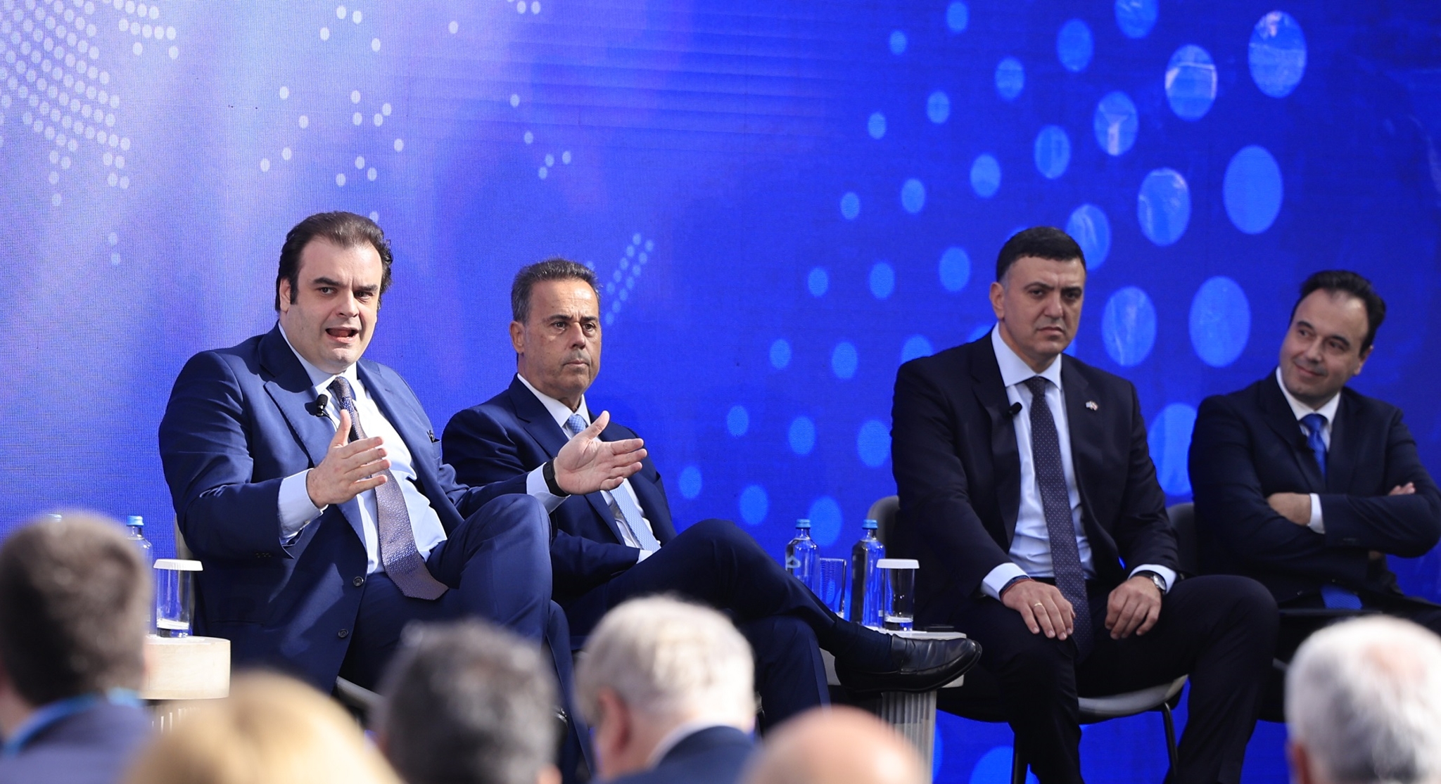 Κ. Πιερρακάκης: "Θέλουμε περισσότερες επενδύσεις, περισσότερες άμεσες ...