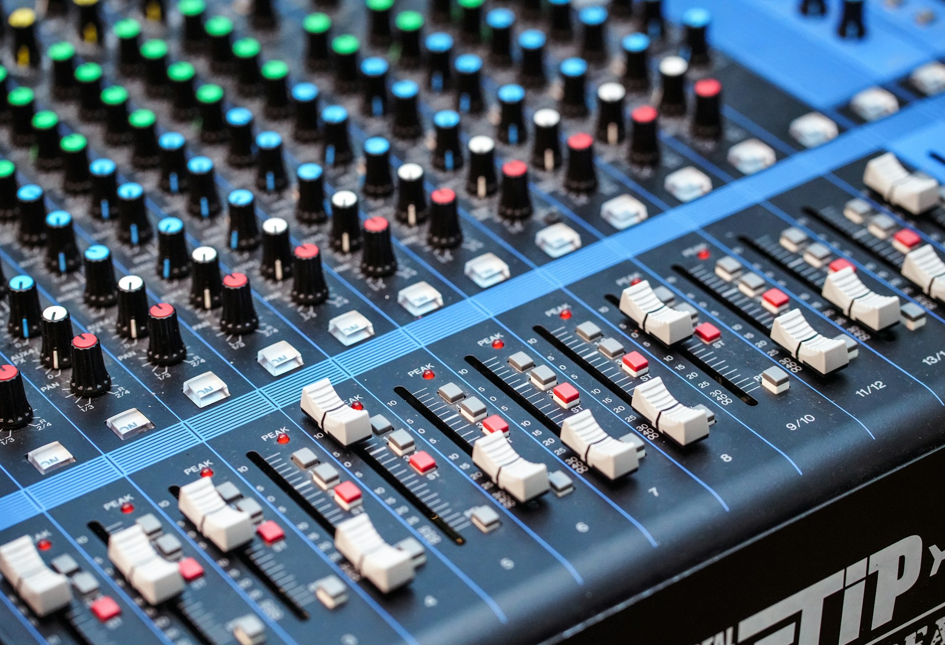 15 Greatest Movie Soundtracks of All Time