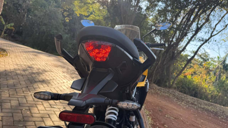 Triumph Tiger Sport 800 2025: equilíbrio raro entre conforto e ...