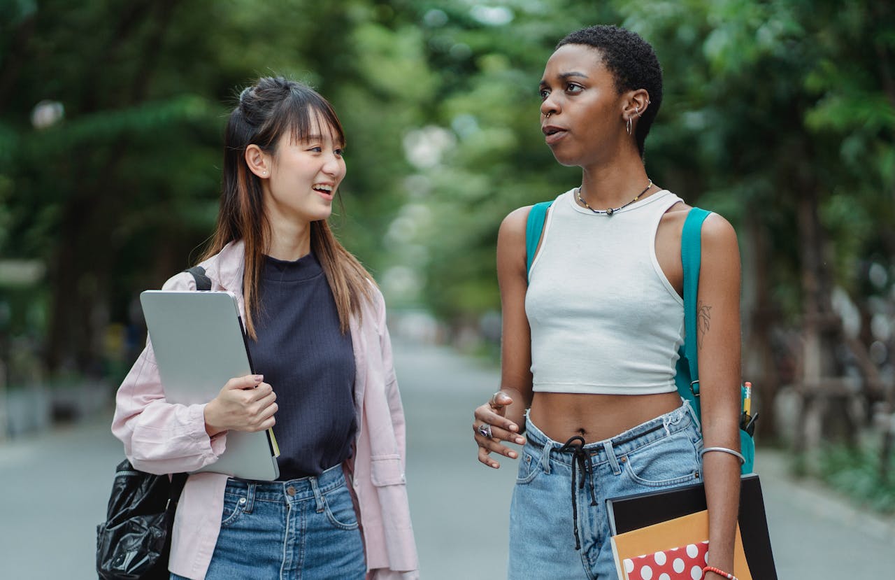 15 behaviors that people think are classy but are actually rude