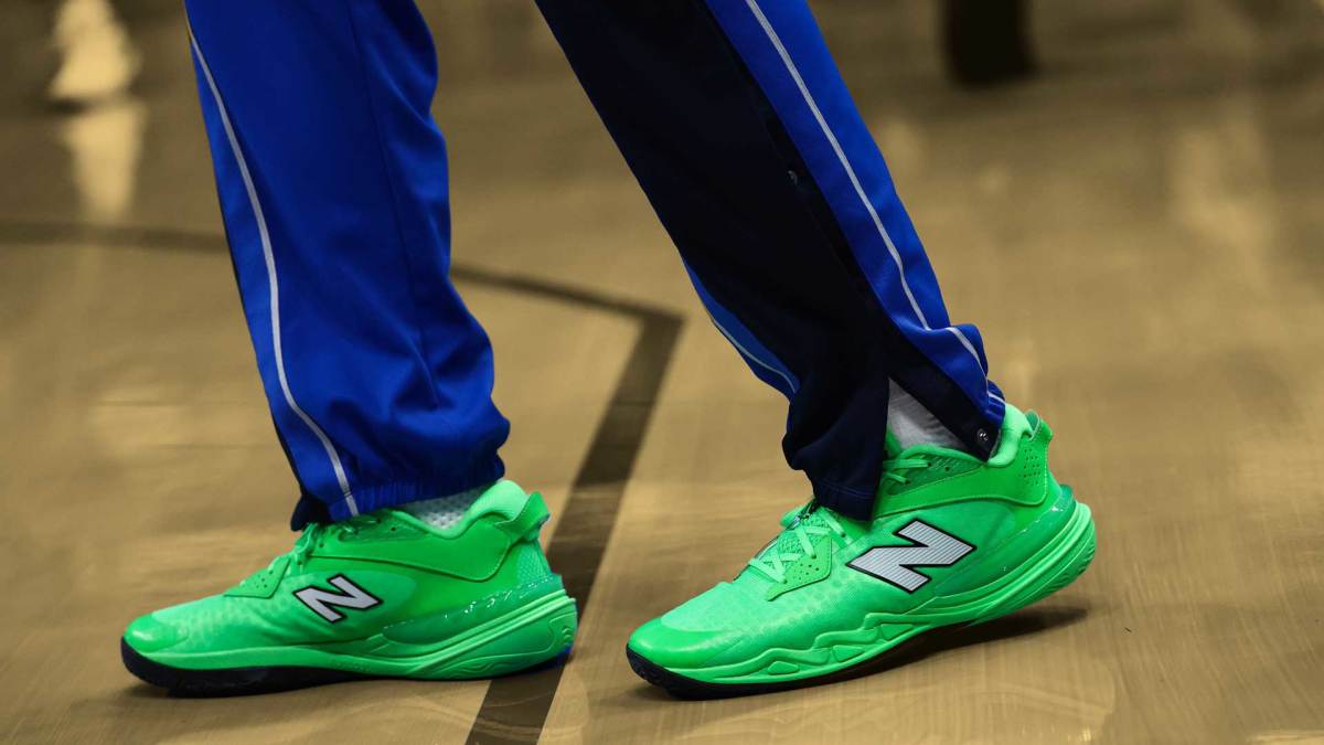 Cooper Flagg's first New Balance shoe is consiered the worst debut shoe ...