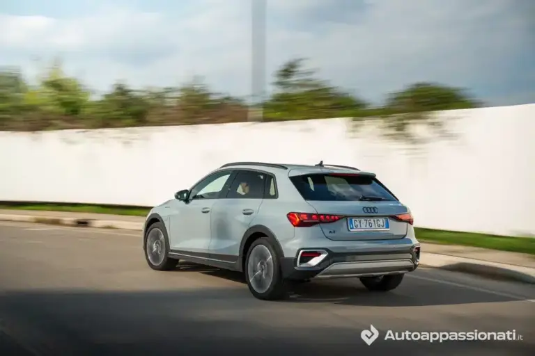 Audi A3 allstreet 40 TFSIe: come va il crossover urbano con tanta ...