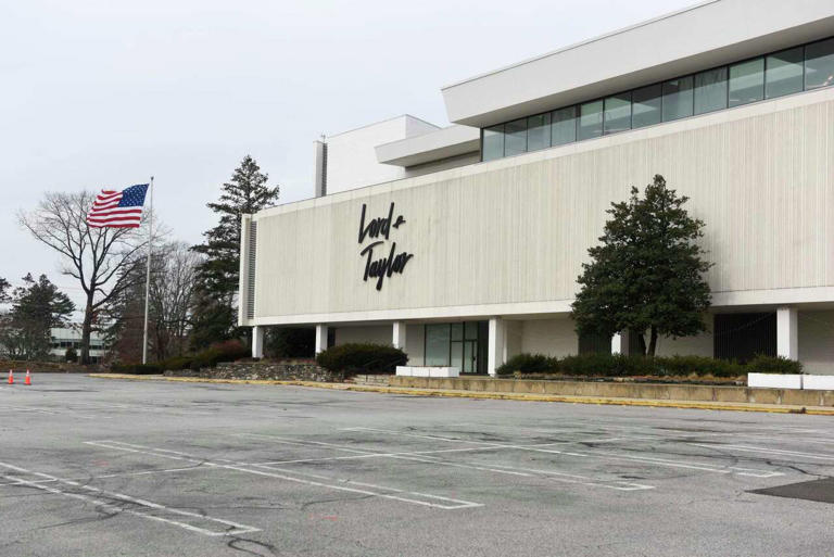 Building that houses Whole Foods in Connecticut city sold for $62 million