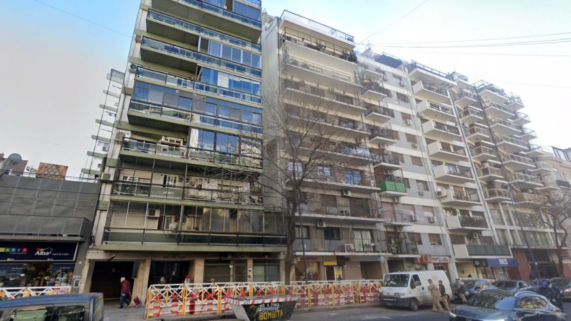 Trágico incendio en un edificio de Palermo: una mujer murió y otras ...