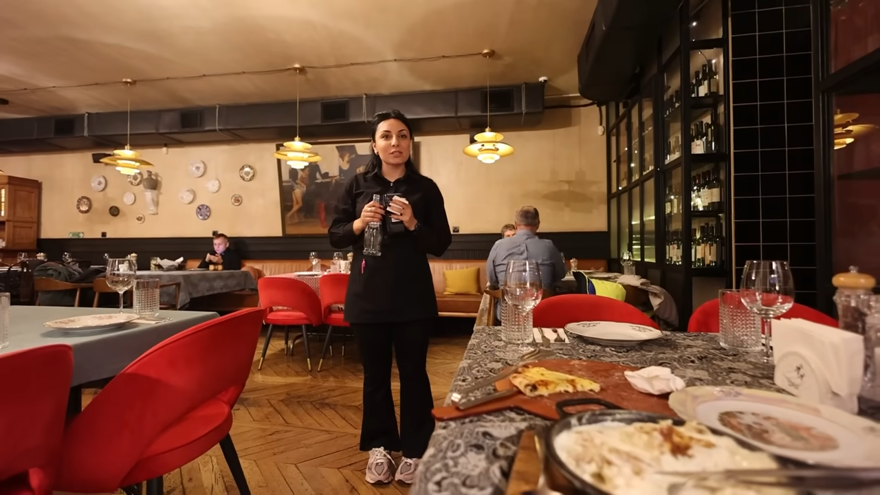Luxury or disaster dining holiday roulette