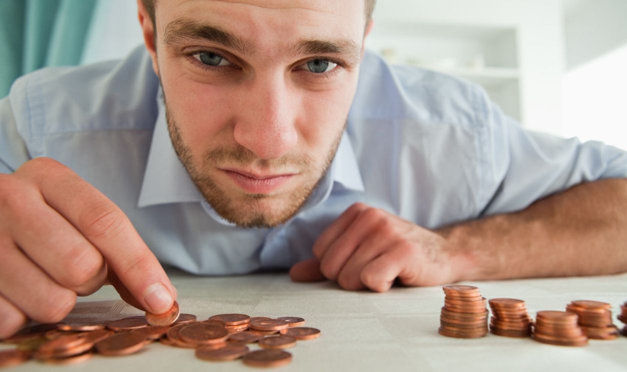 Habits That Give Away Someone Grew Up In A Poor Household