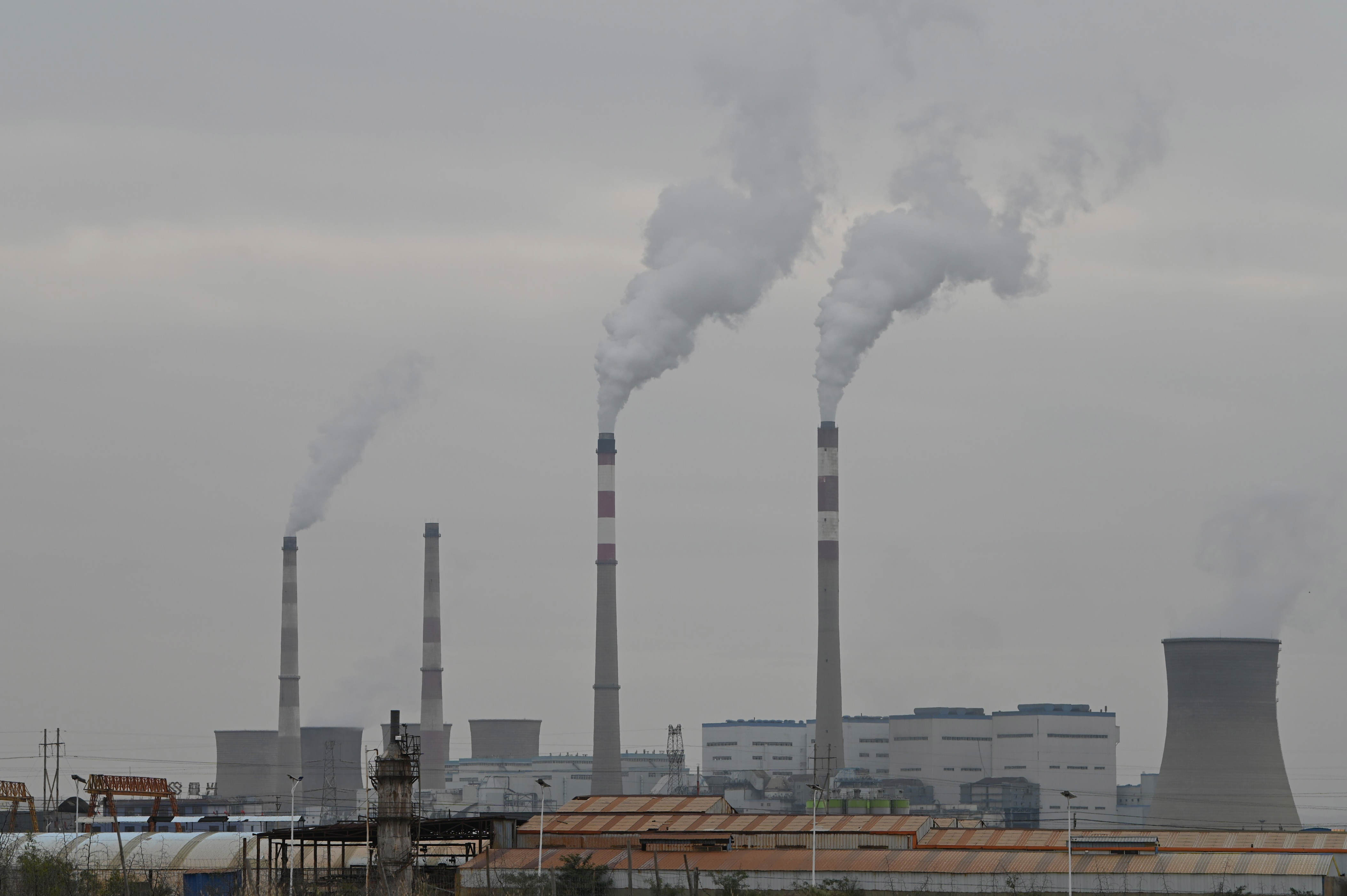 Green powerhouse China is still addicted to coal