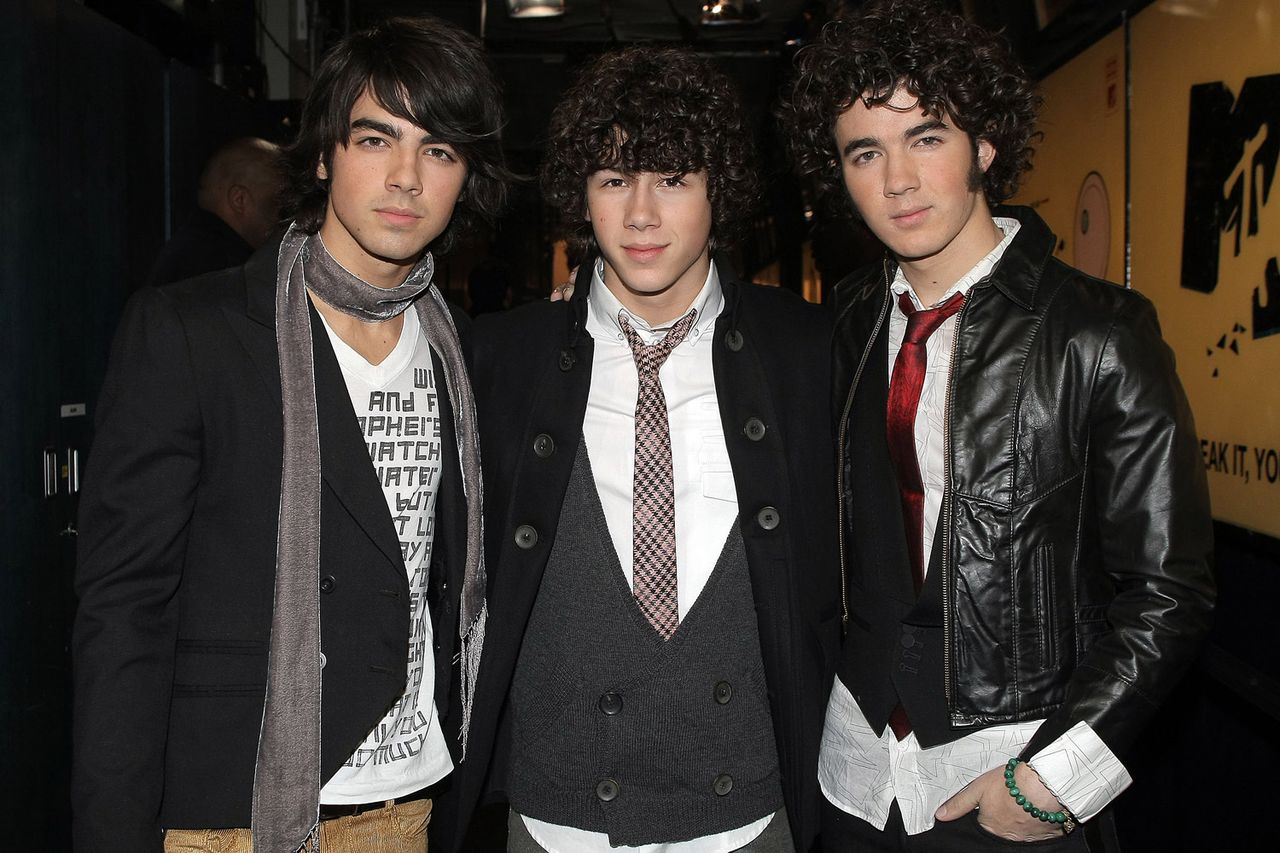 What Is the Jonas Brothers’ Net Worth? All About Nick, Joe and Kevin’s ...