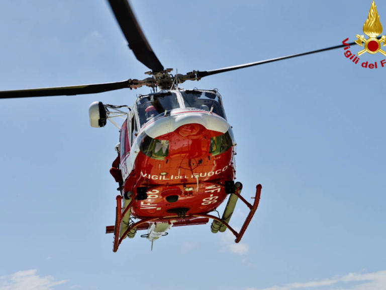 Incidente in A26, un ferito in ospedale con l’elicottero e mattinata di ...