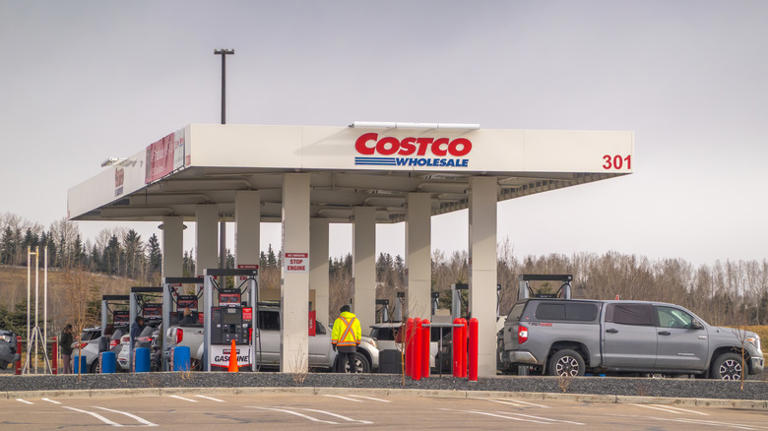 Is It Worth Getting A Costco Membership Just For Gas? Here's How Much ...