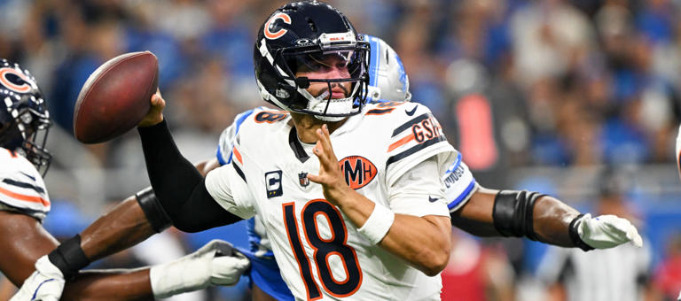 NFL Week 10 Totals Odds, Picks & Predictions (2025)