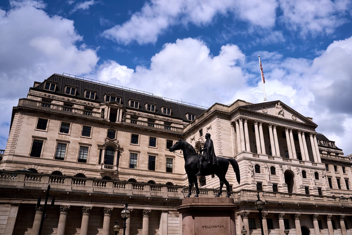 Bank of England says inflation has ‘peaked’ as interest rates kept at 4%