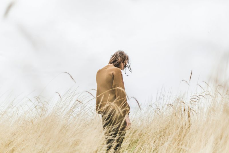 12 Fascinating Thoughts That Run Through the Mind of a Deep Thinker