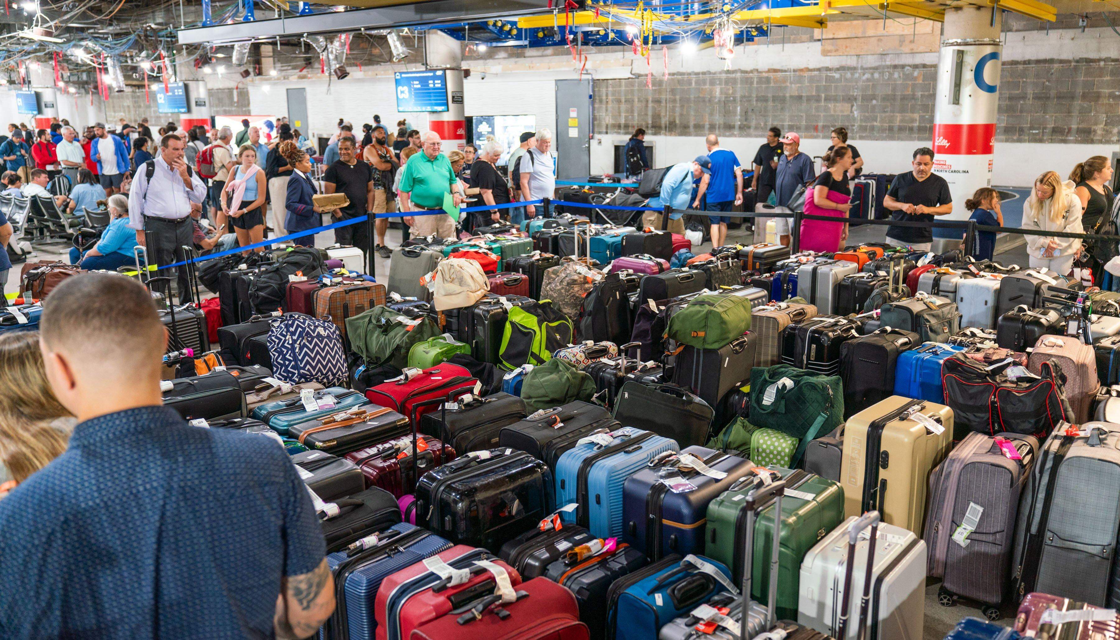 More than 50 baggage workers lose jobs at Charlotte Douglas airport