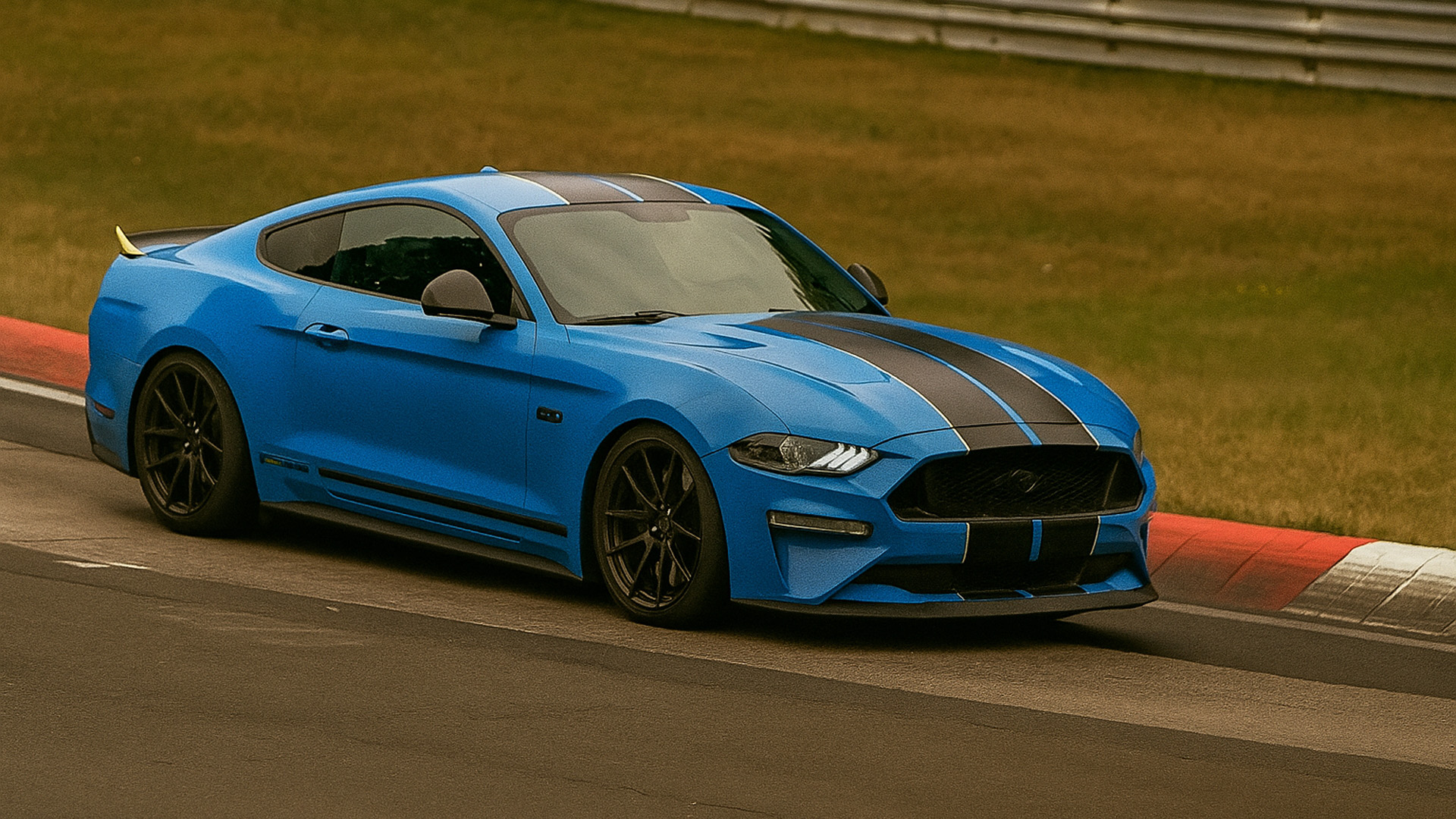 Muscle Car americane al Nürburgring – Potenza V8 sulla Nordschleife!