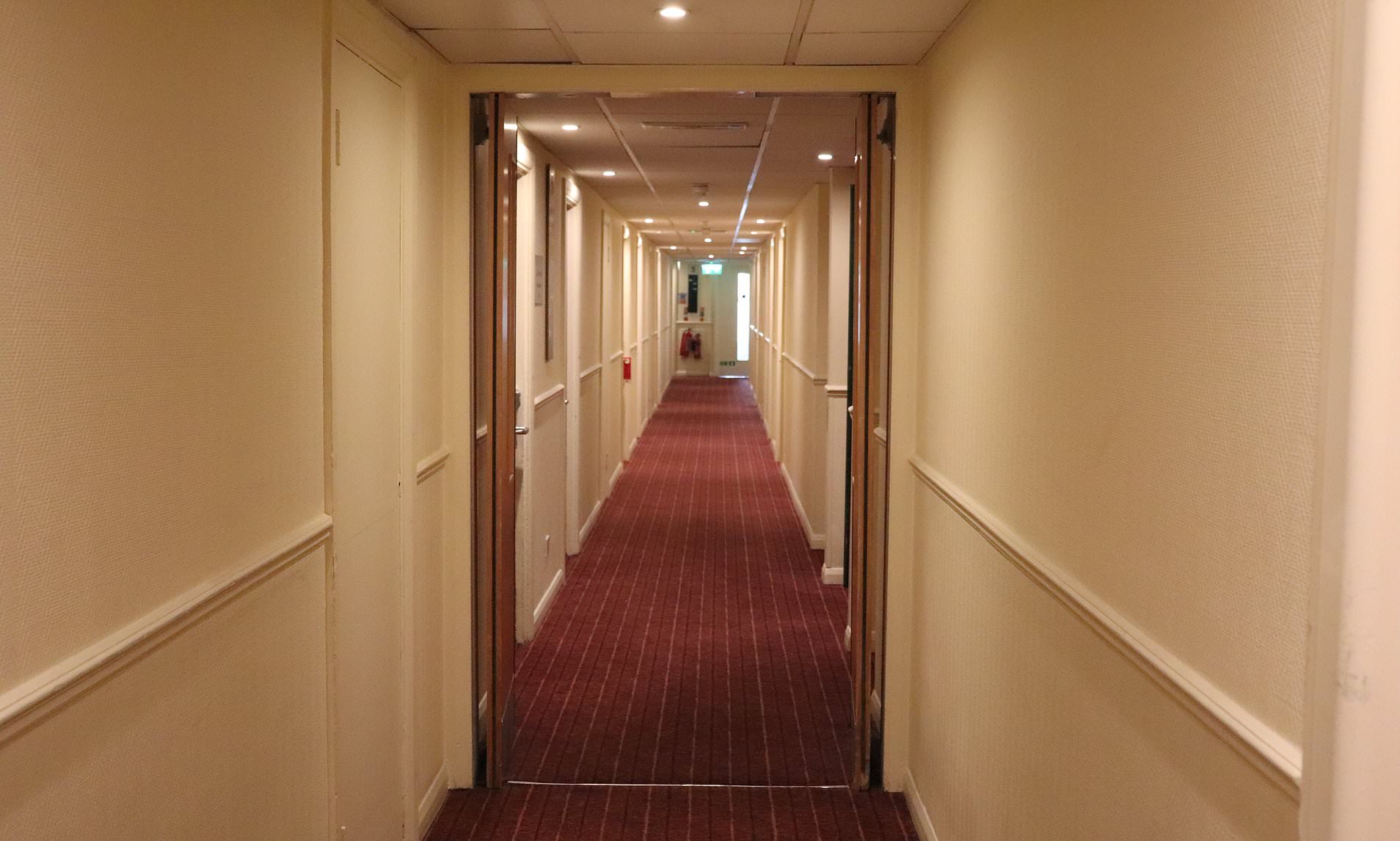 UK's empty hotel rooms costing the tourism industry more than £820,000 ...