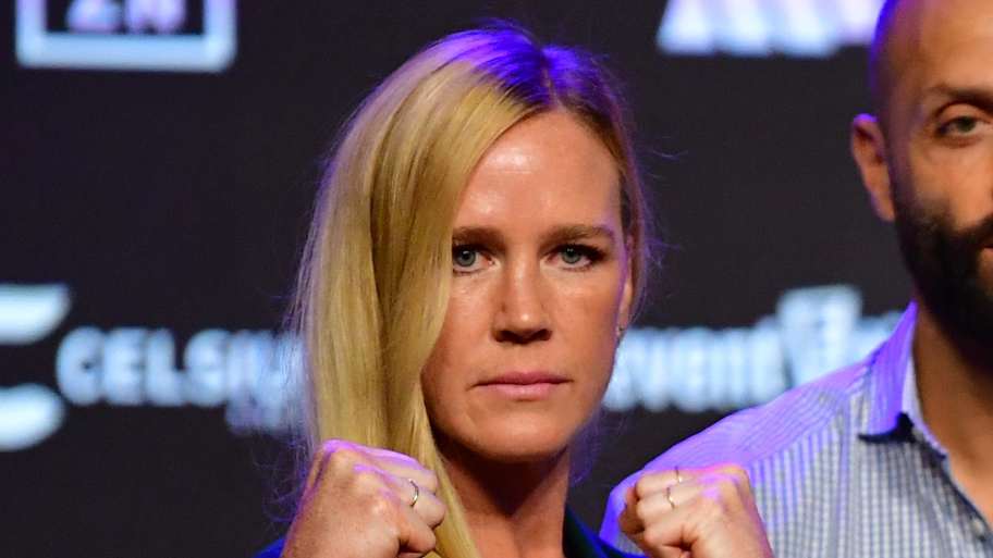 Holly Holm Returns For First Title Fight In 13 Years