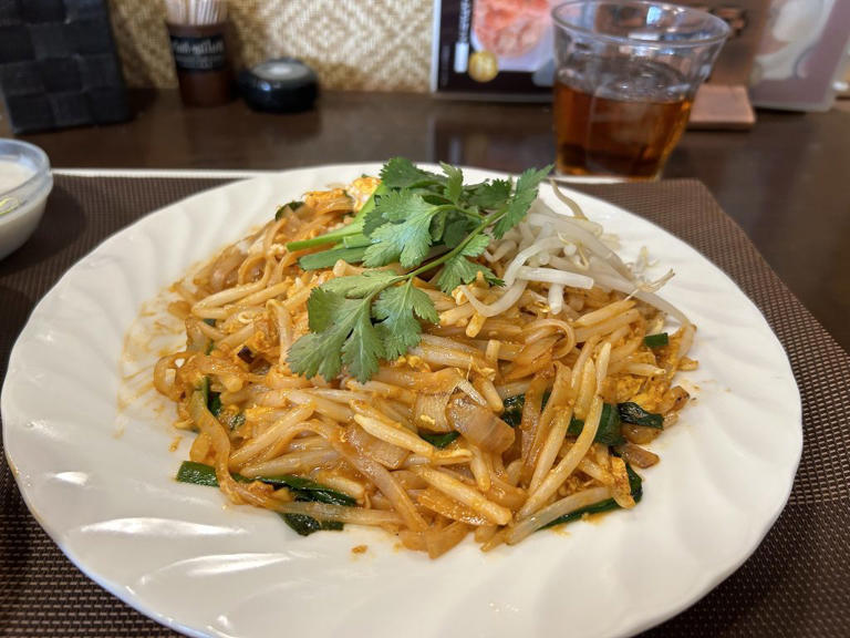 Famous Tourist Foods That Are Not Authentic