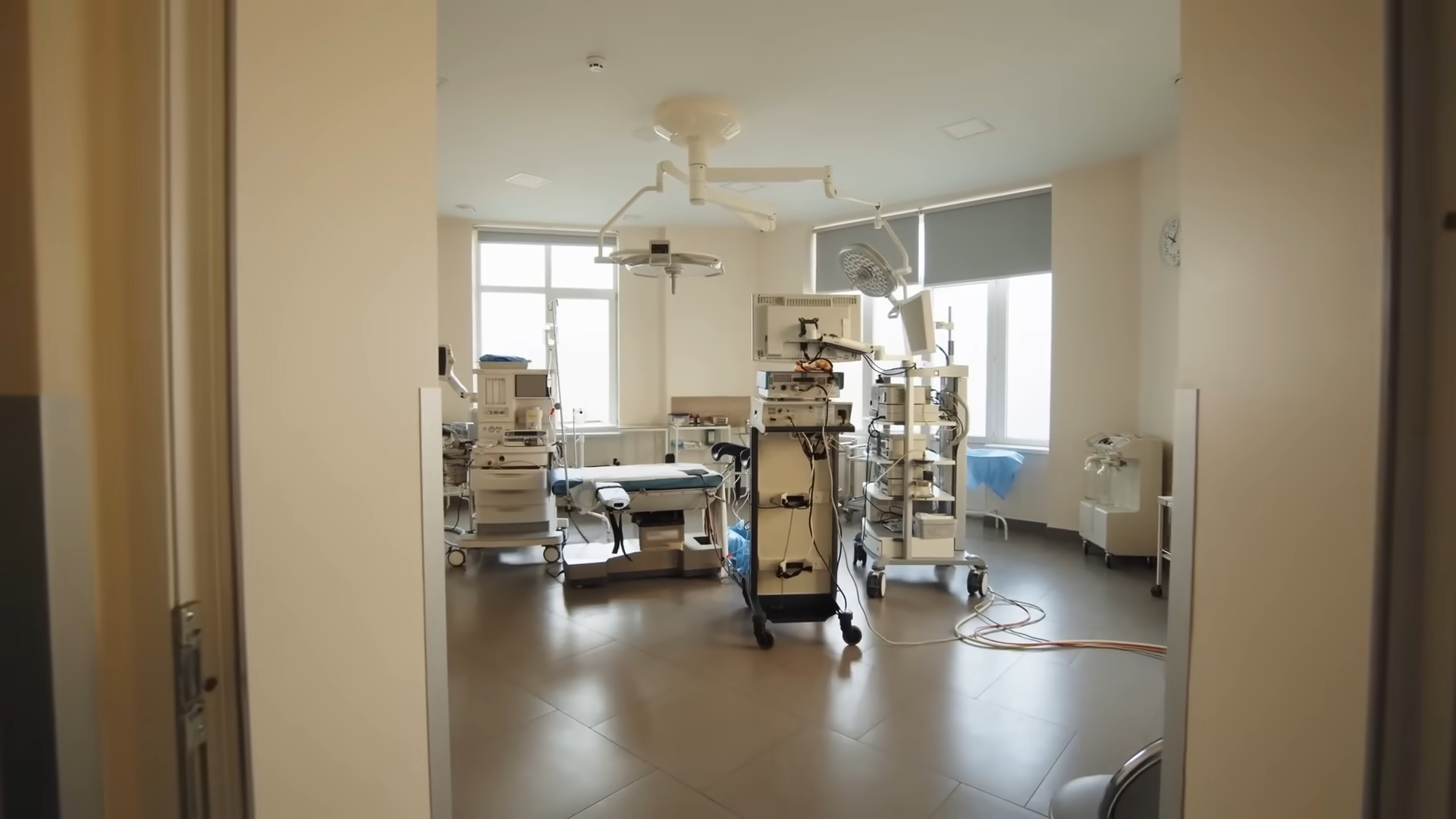When a Lab Worker Was Sealed Inside the Autoclave at Regent’s Hospital