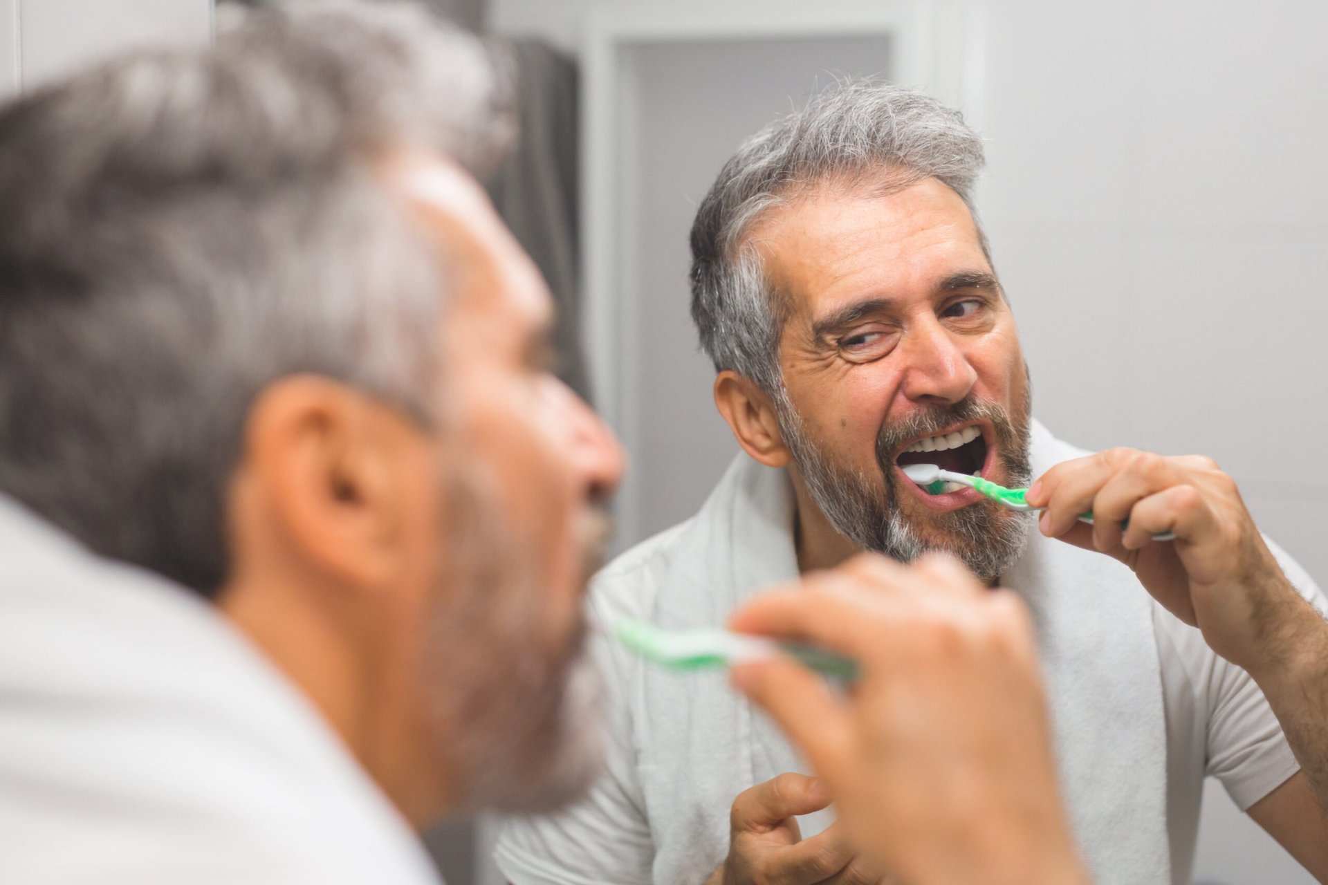 Scientists link 2 common dental issues to an 86% higher stroke risk