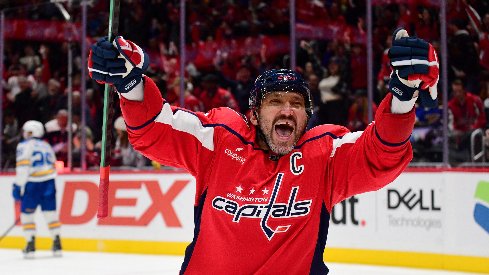 Capitals' Alex Ovechkin nets 900th career goal; Cardinals place Kyler ...