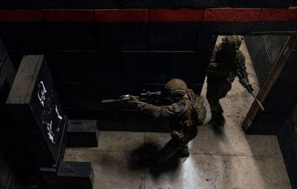US troops pictured training in dense Puerto Rico forest as Venezuela ...