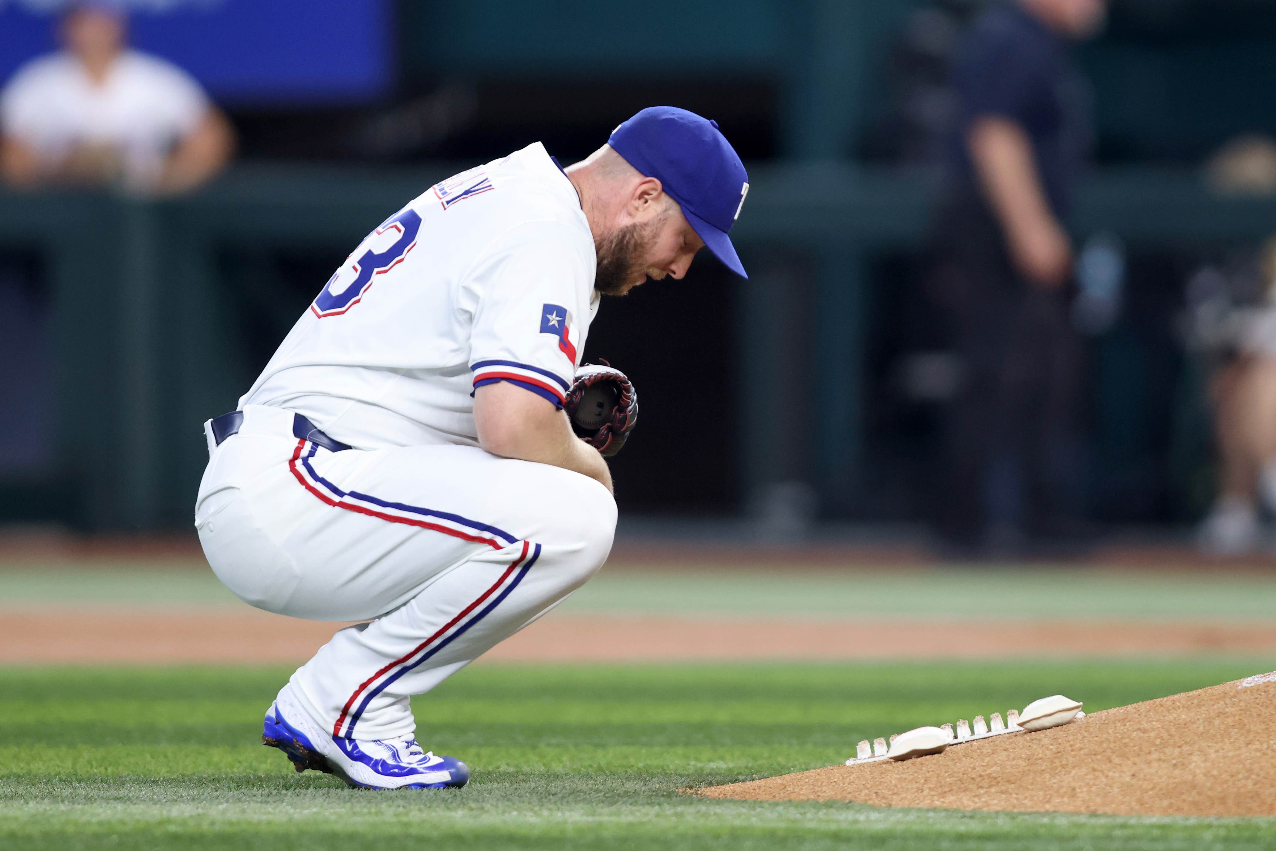 Diamondbacks predicted to reunite with star pitcher on 2-year, $28M deal