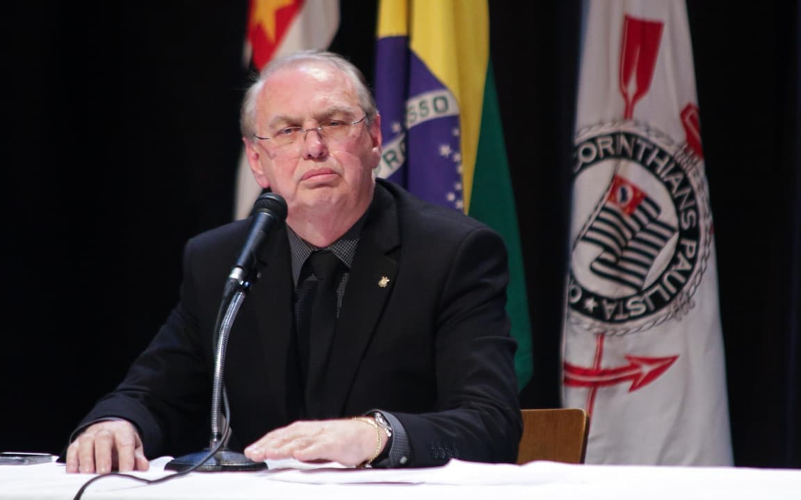 Corinthians avalia empréstimo de R$ 100 milhões para pagar dívidas