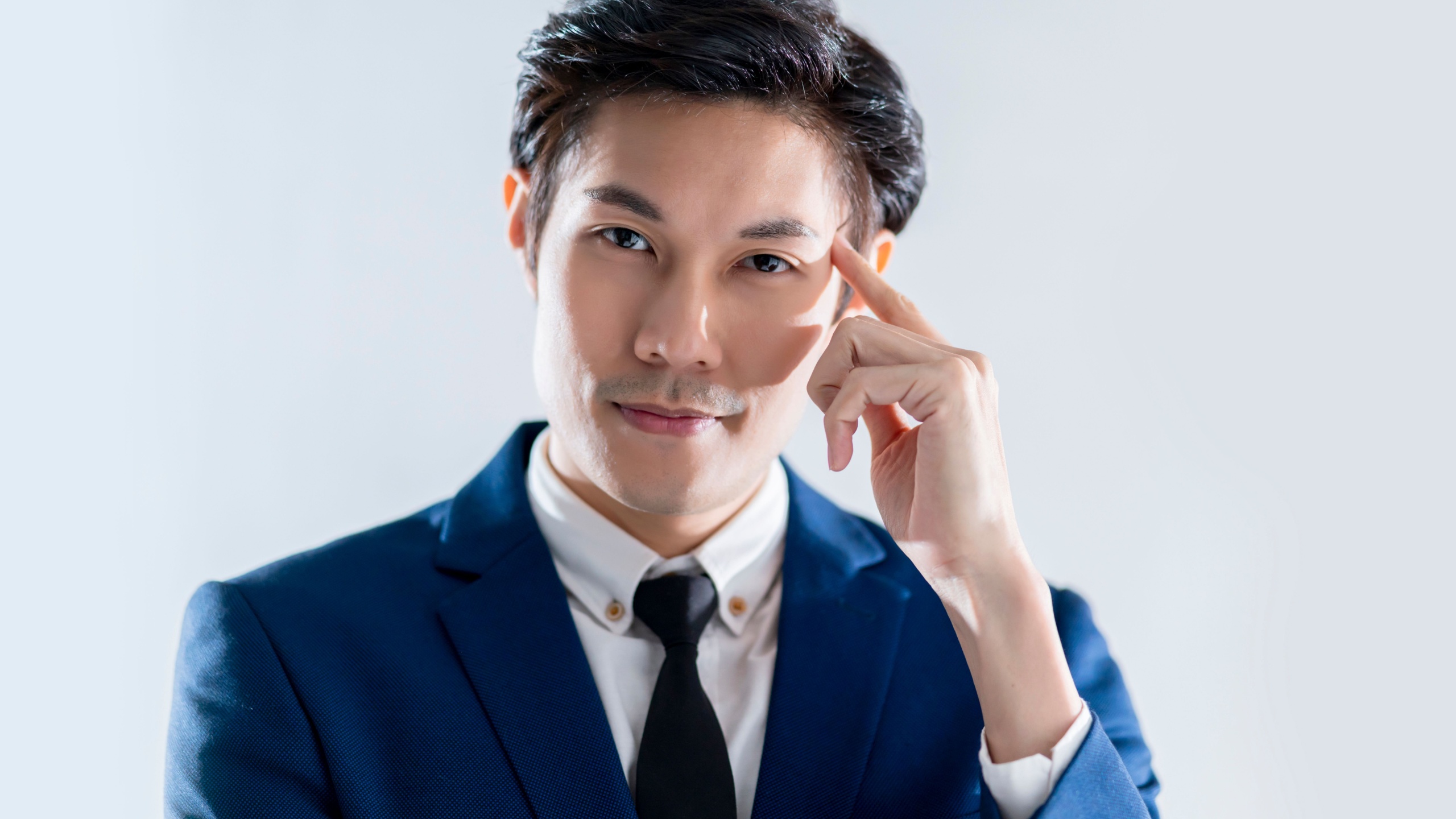 9 habits often seen in smart people