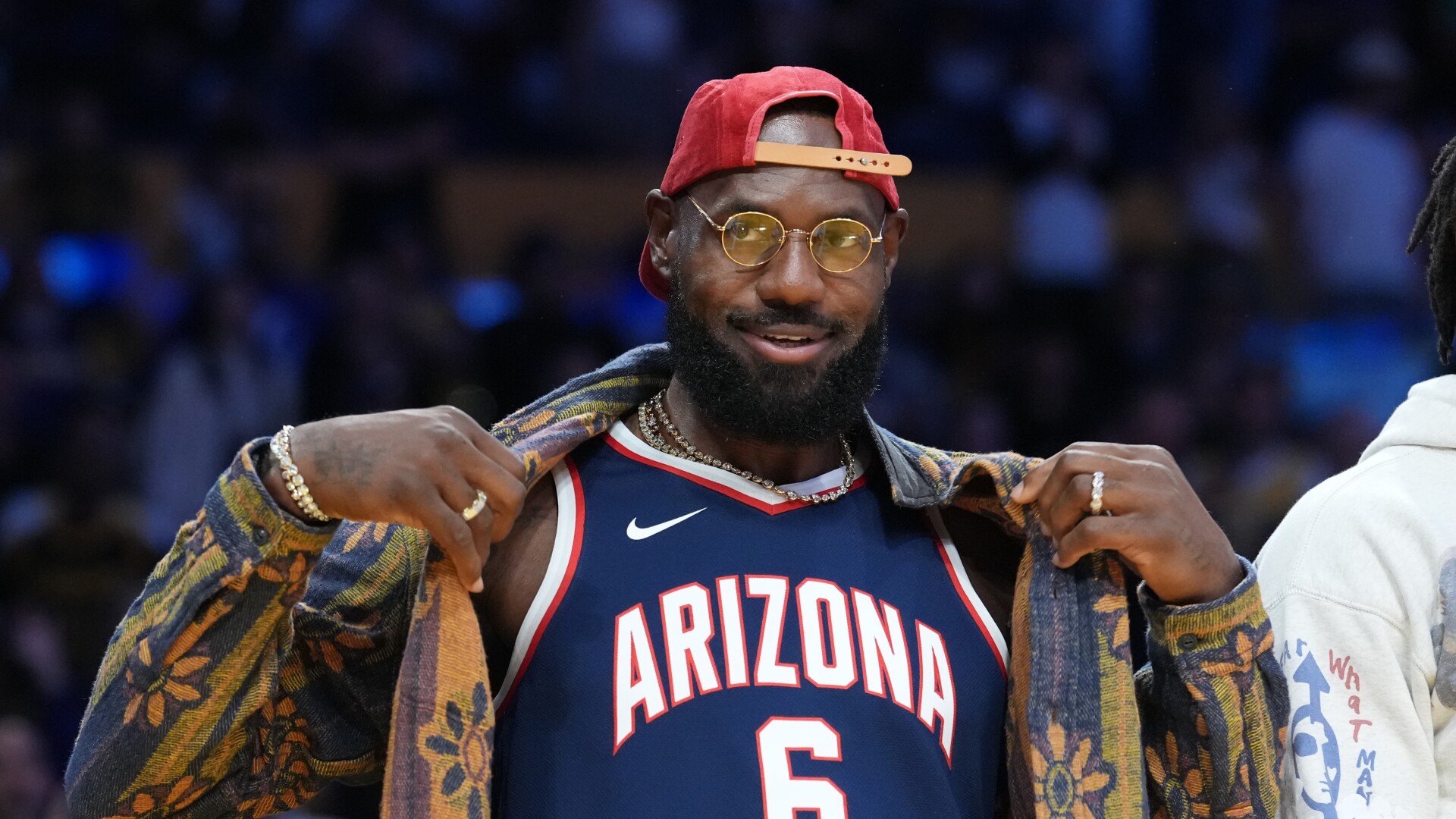 LeBron James cleared for contact, will be re-evaluated in 1-2 weeks
