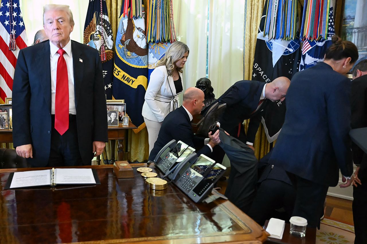 Trump Press Conference Abruptly Ends as Man Suffers Medical Emergency ...