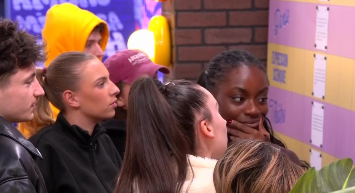 Star Academy 2025 : “Merci Sarah !”, Lily humiliée par sa camarade et ...