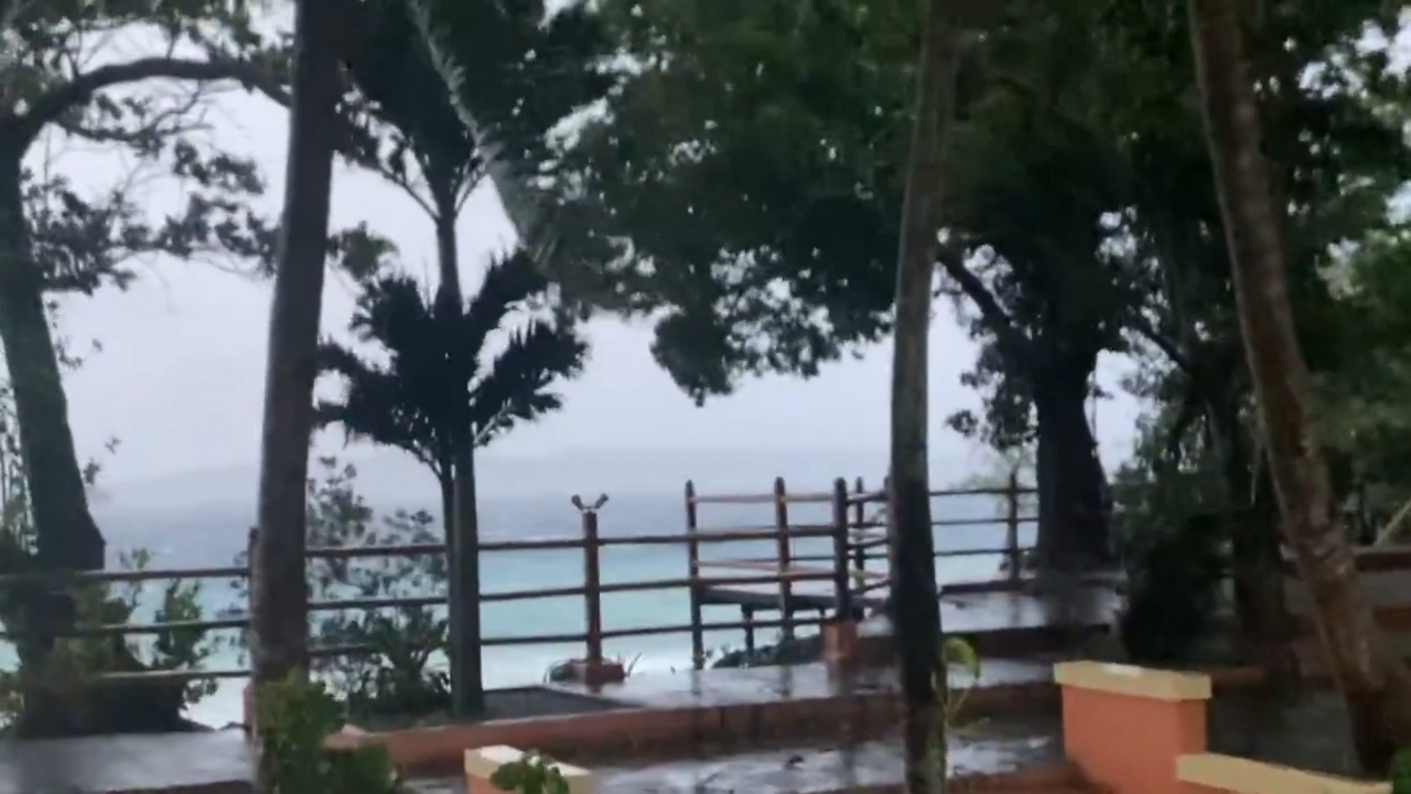 Powerful winds and waves during Typhoon Tino in Bohol, Philippines