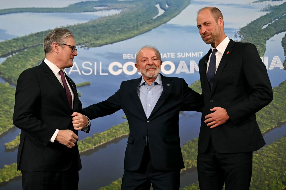 PICTURED: Prince William caught in awkward moment with Keir Starmer in ...