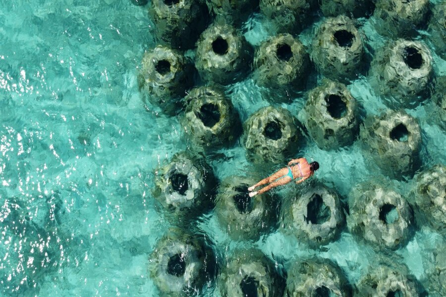 How and Where to Freedive to Practice Slow Travel