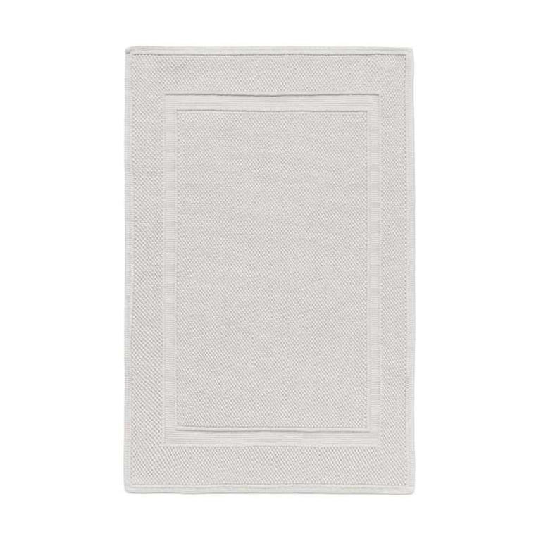 This "Cozy" Bathroom Gem Makes My Post-Shower Routine More Luxurious