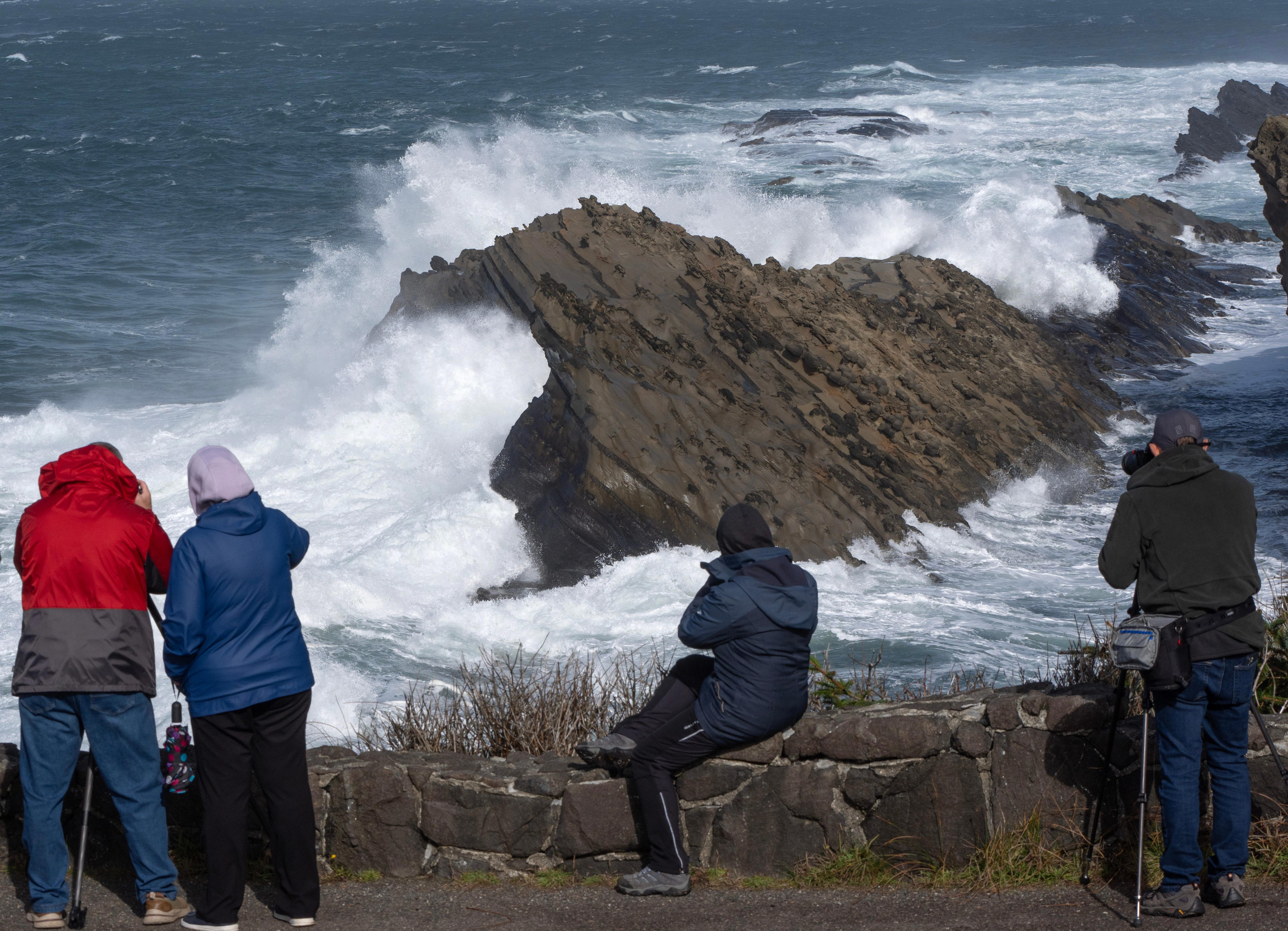 King tides are back on the Oregon coast. When and where to see them.