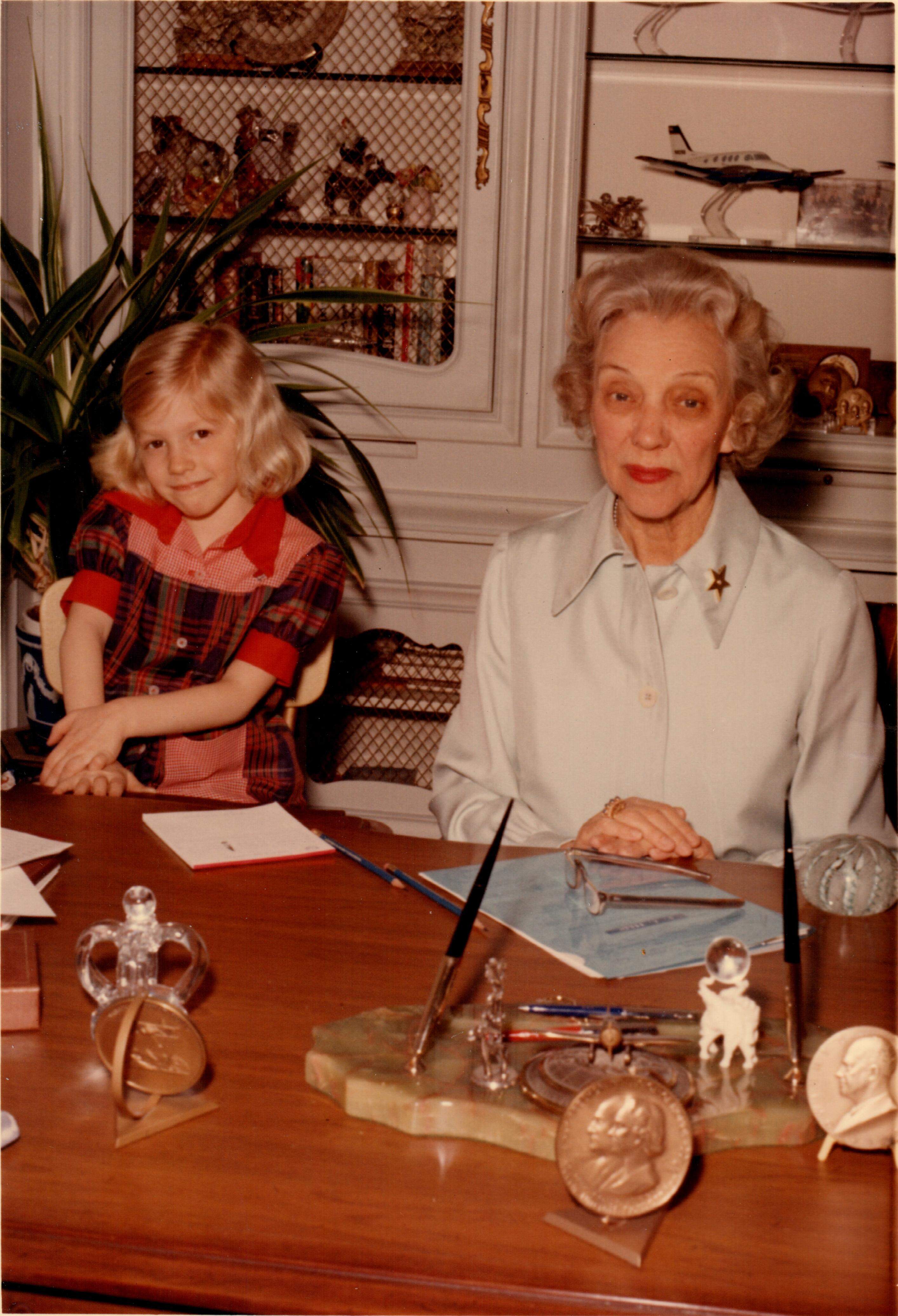 The barnstormer, the lady and the granddaughter who updated their ...