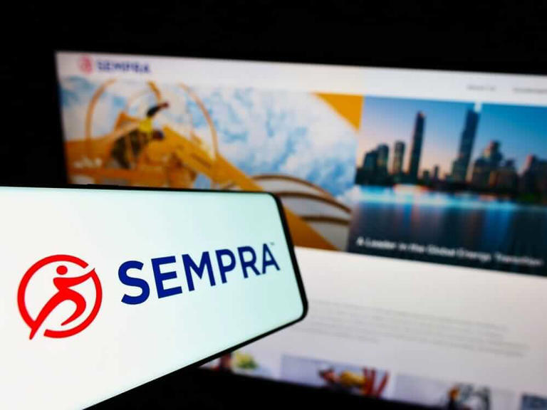 Sempra Stock Outlook: Is Wall Street Bullish or Bearish?