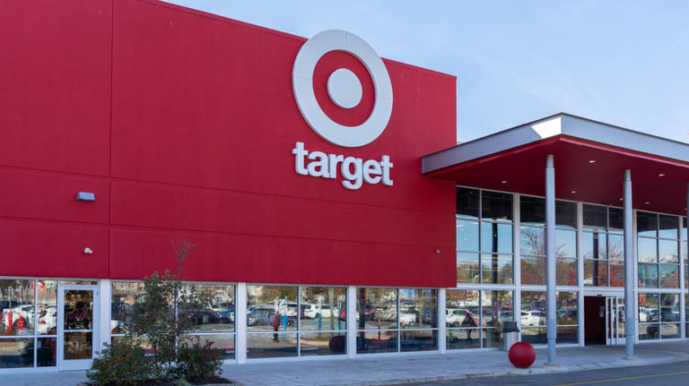 Target Brings Back Its $20 Thanksgiving Meal (And It Includes A Full ...