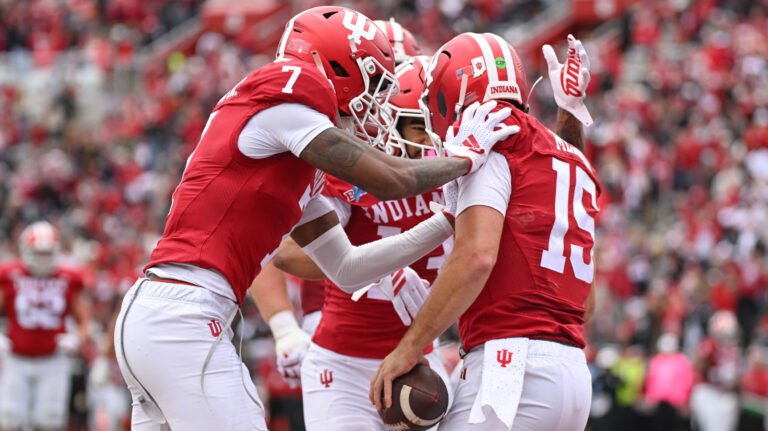 Projected 12-Team CFB Playoff Bracket Using CFP Rankings
