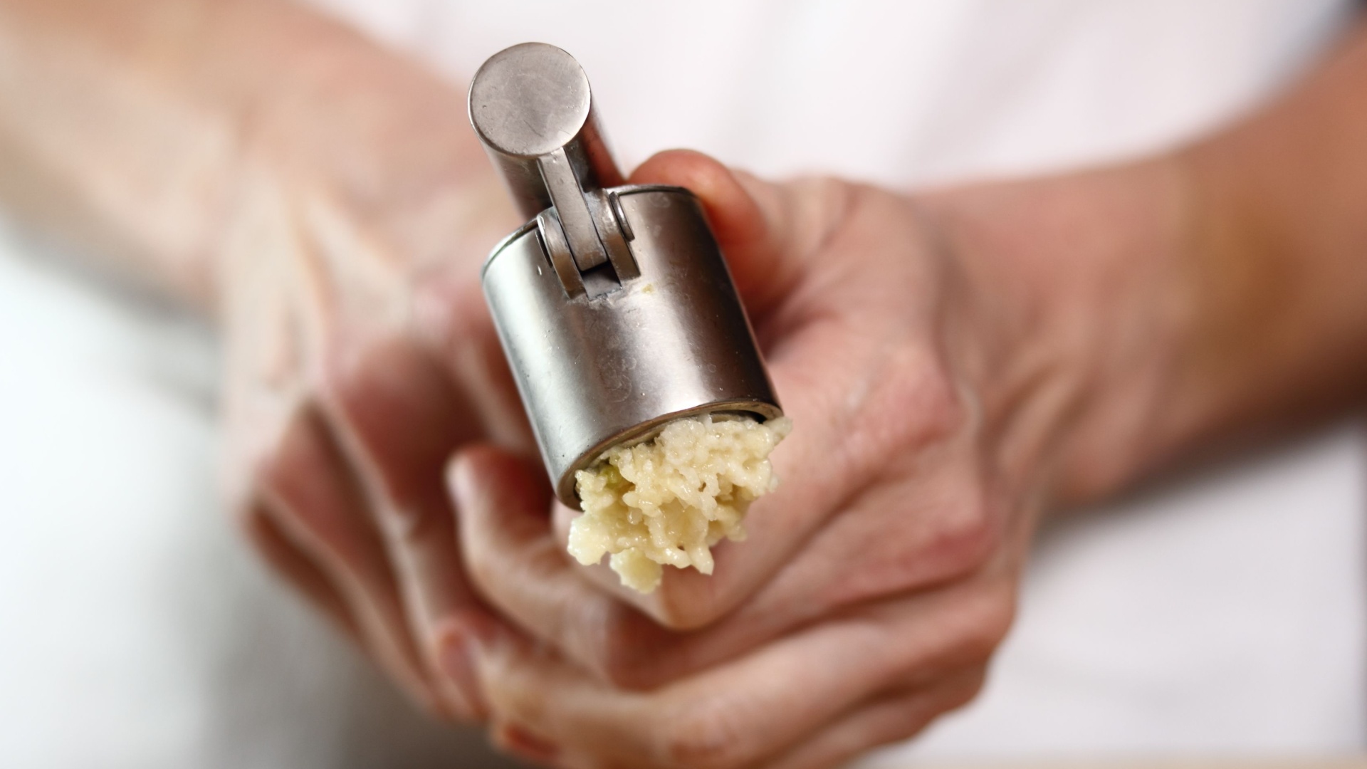 11 Kitchen Tools You Might Not Need Once You're Over 60